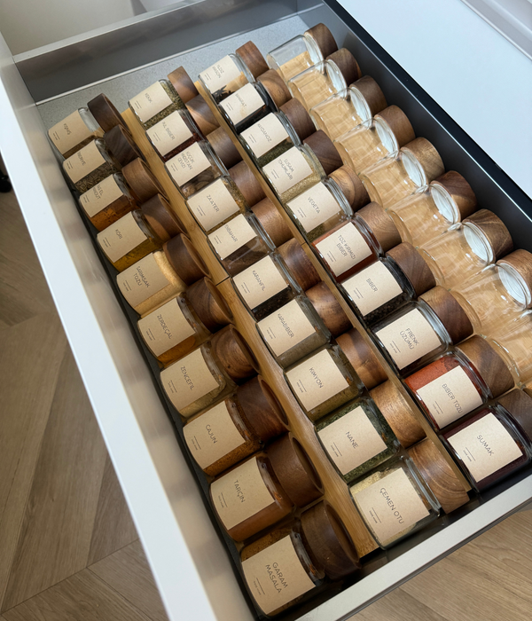 Osoe Home | Spice jars | Acacia wood | Round